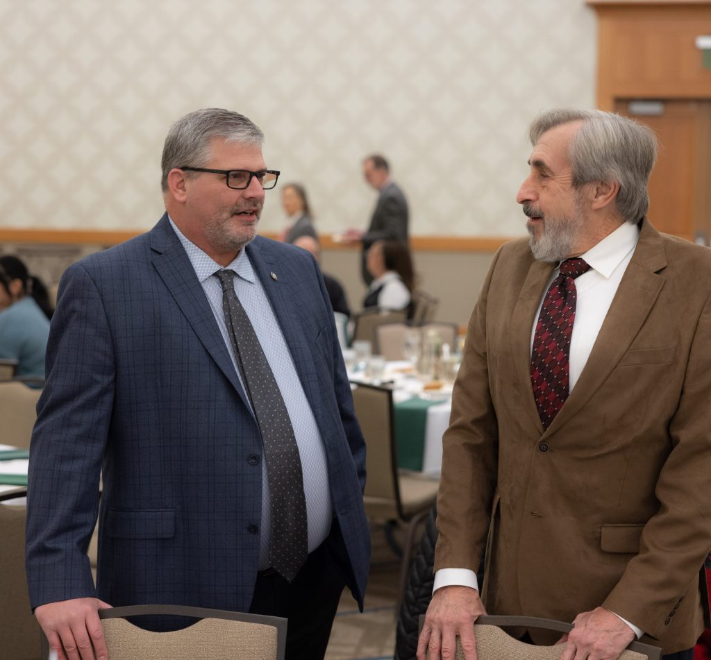 IBEW 48 Holiday Banquet Gallery 2022 — IBEW Local 48 Electricians Union ...