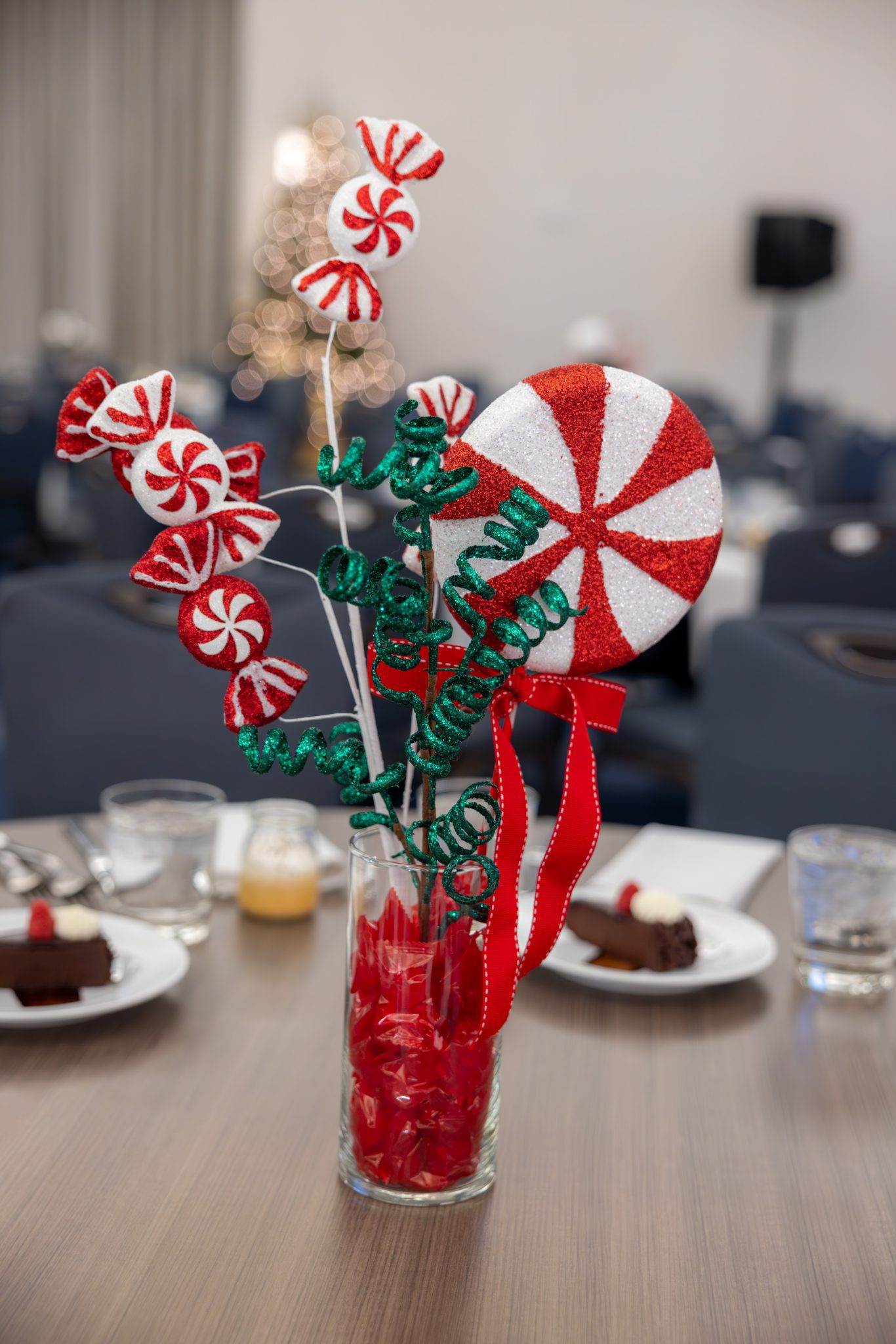 IBEW 48 Holiday Banquet 2024 Photos — IBEW Local 48 Electricians Union ...